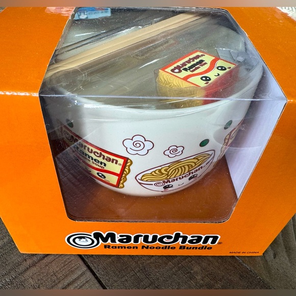 Maruchan | Kitchen | Maruchan Ramen Ceramic Noodle Bundle Set | Poshmark